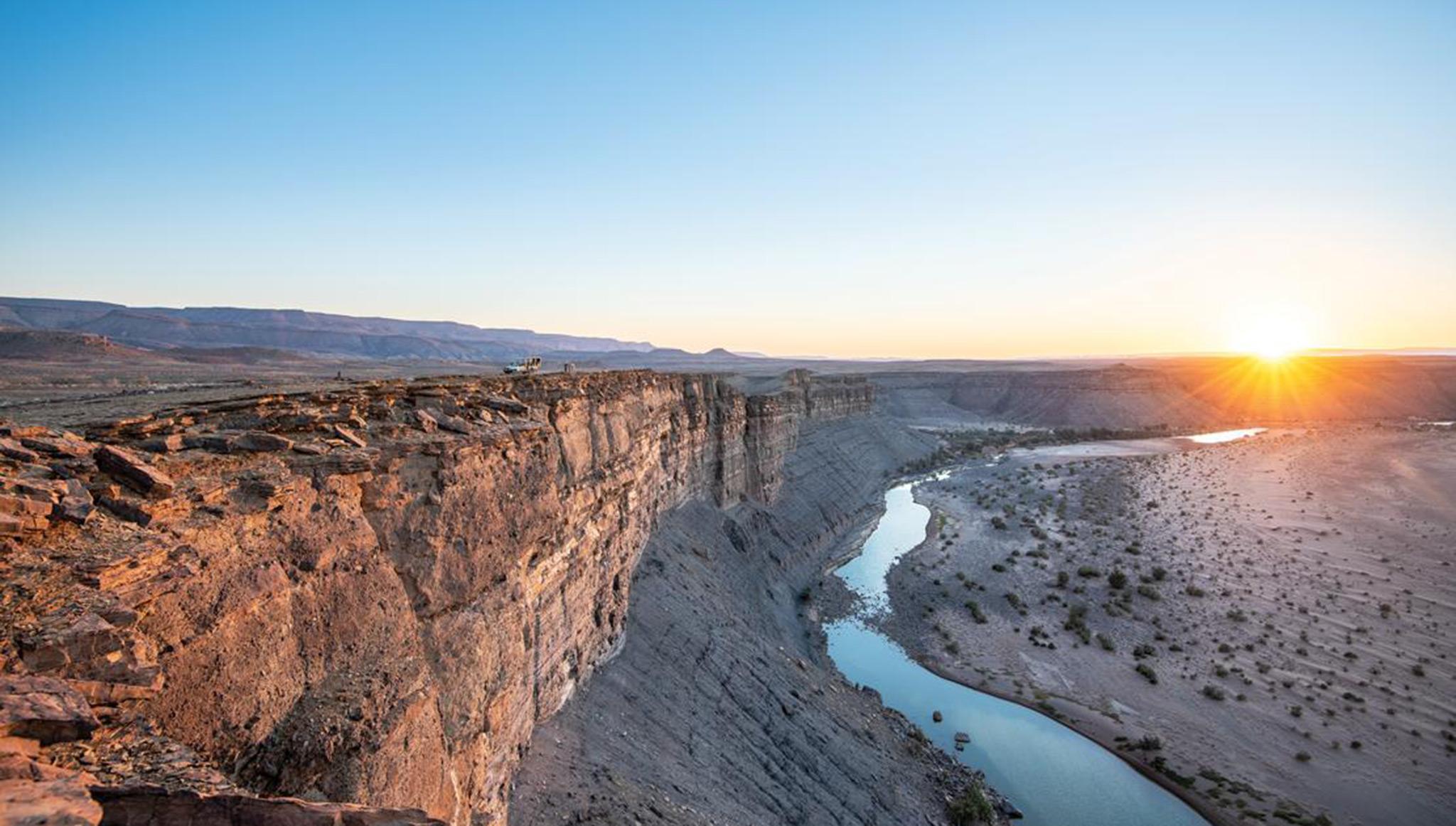 Fish River Canyon in Namibia: Tours & Travel Guide